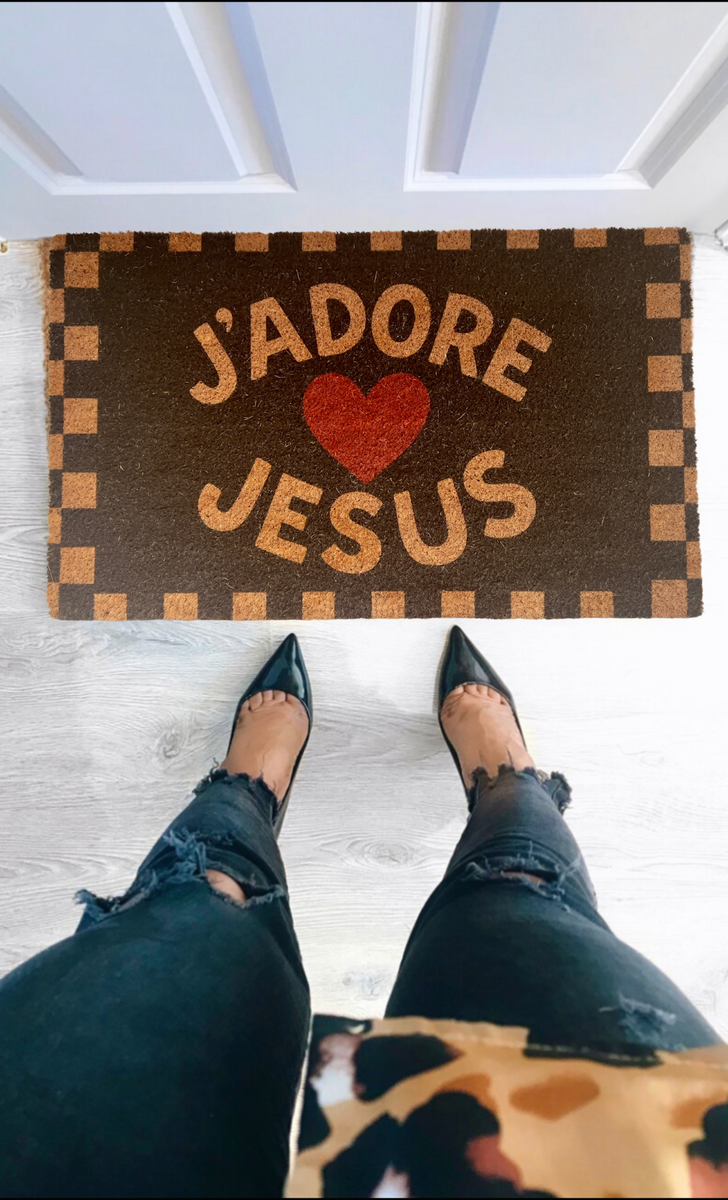 J'ADORE JESUS Doormat – Christian Coir Welcome Mat with Heart Design ...
